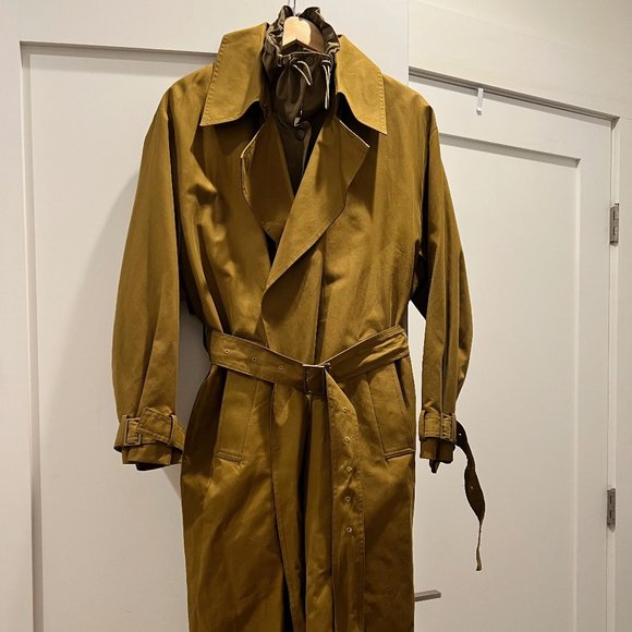 Low Classic | Jackets & Coats | Low Classic Double Trench Coat Size S ...